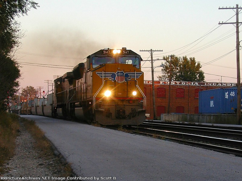 UP 5147 Q1375147 10105.jp